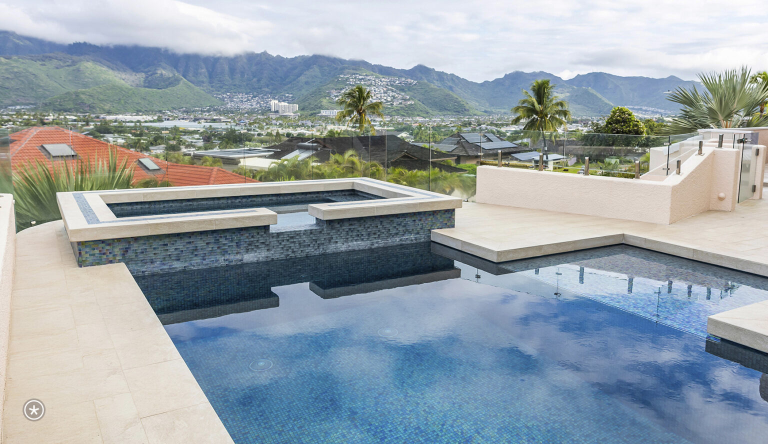 Oasis pool and spa hawaii
